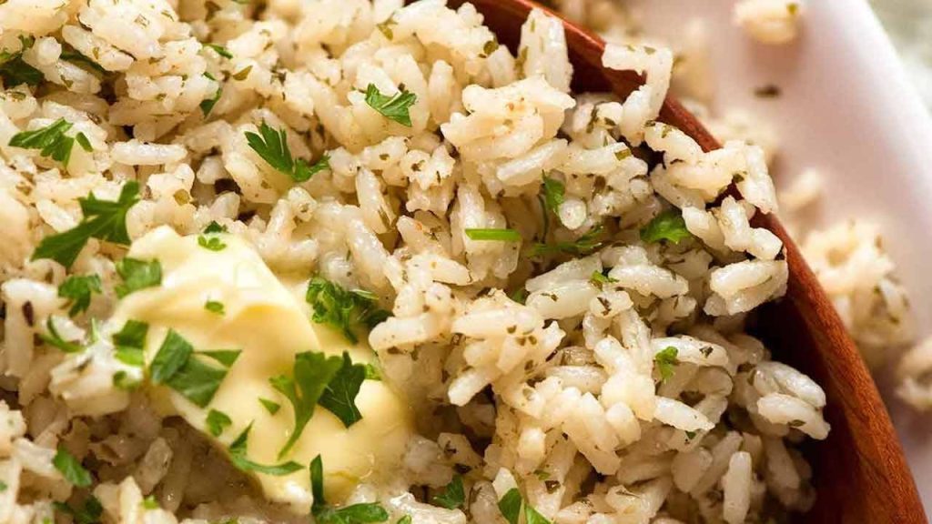 Delicious Buttery Seasoned Rice Recipe in Minutes (Easy)