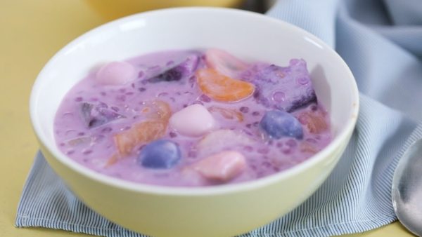 Ginataan Bilo Bilo (Rice Balls, Sweet Potato & Coconut Dessert)